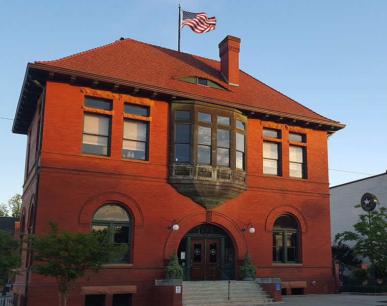 Postmasters Grill - Fine Dining in Camden, Arkansas